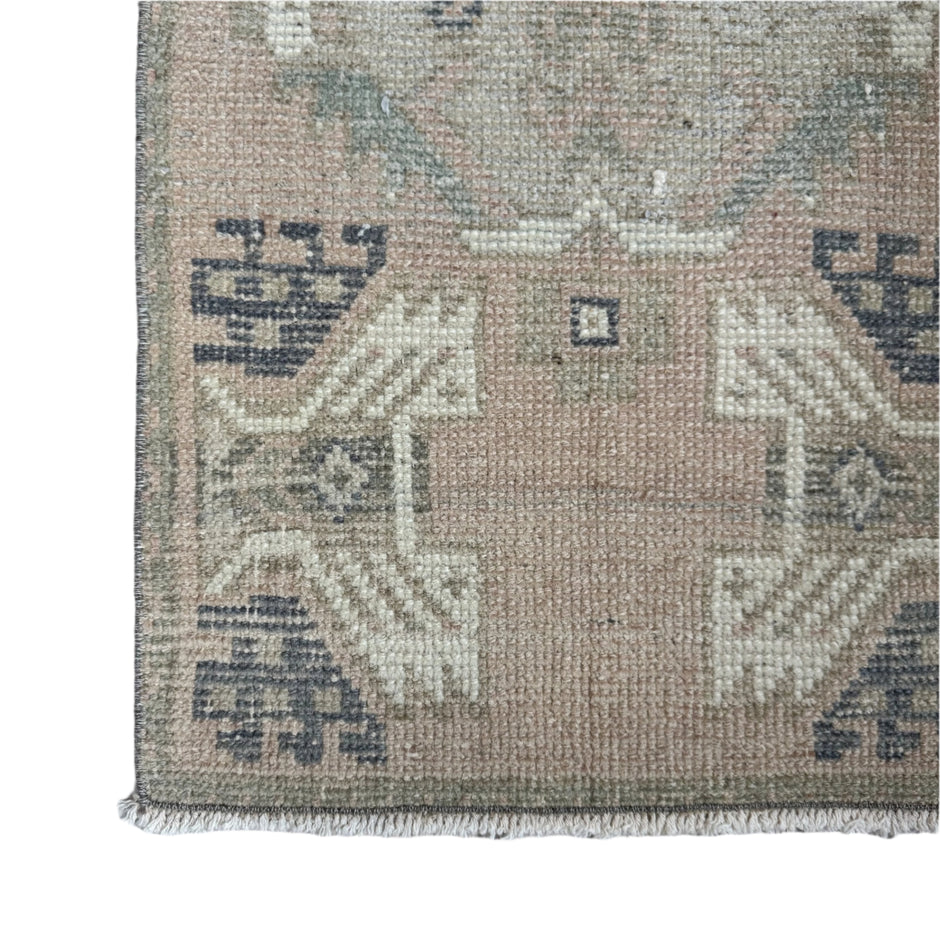 Rugs – peony + olive